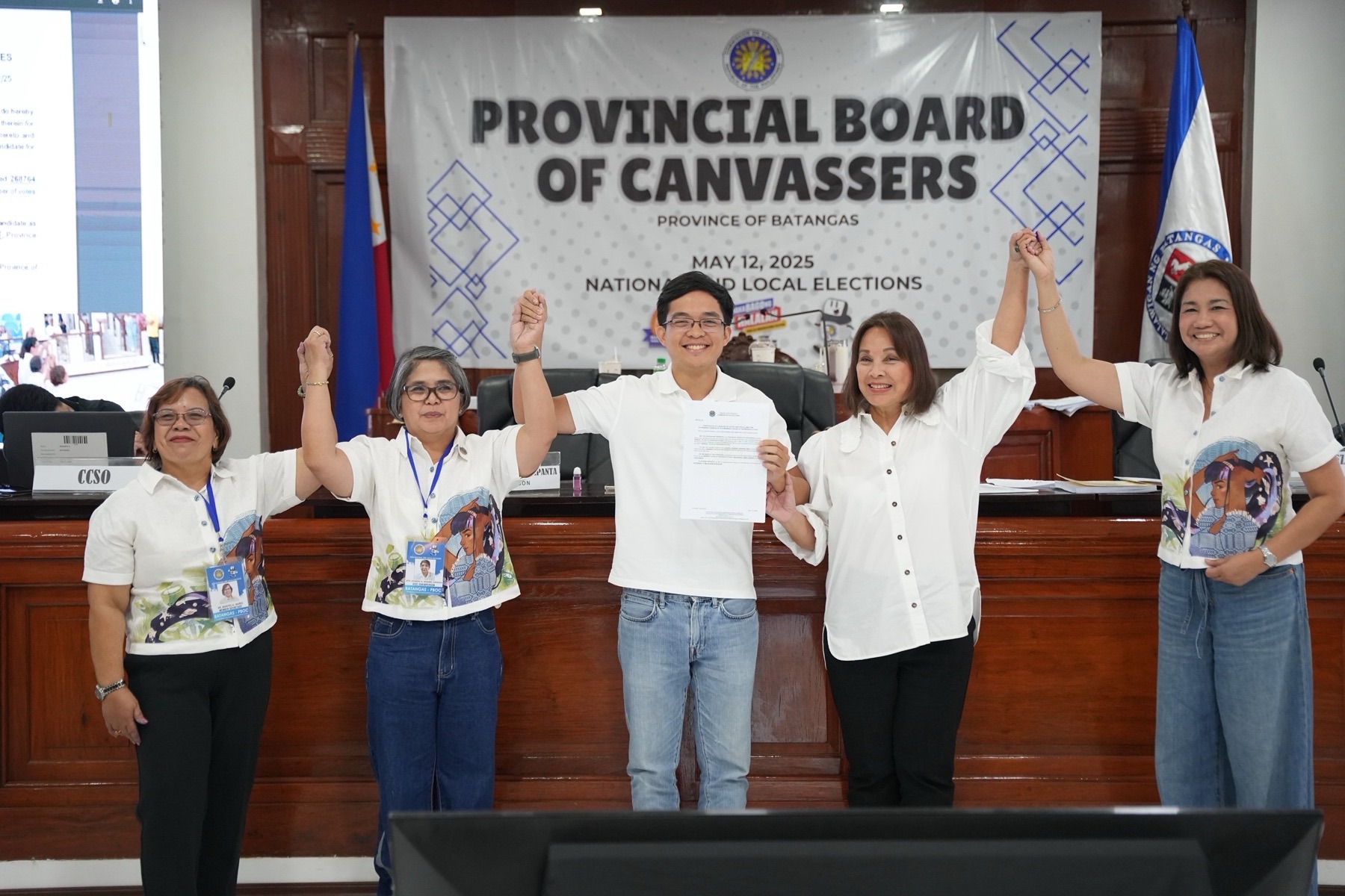 Leviste wins in historic landslide for Batangas 1st district ...